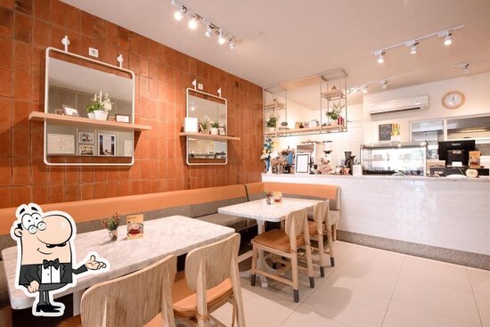 Kith and Kin restaurant, Semarang, Jl. Karangsari III No.107 ...