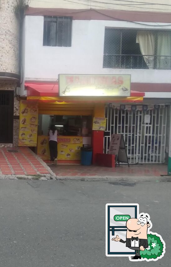 Mandingas Salchipapas restaurant, Colombia - Restaurant reviews