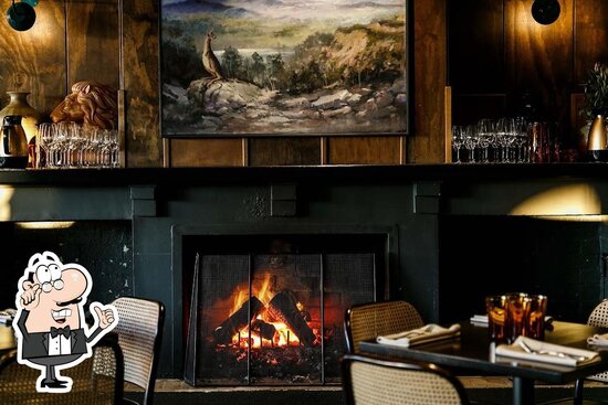 Menu at Mount Erica Hotel pub & bar, Prahran
