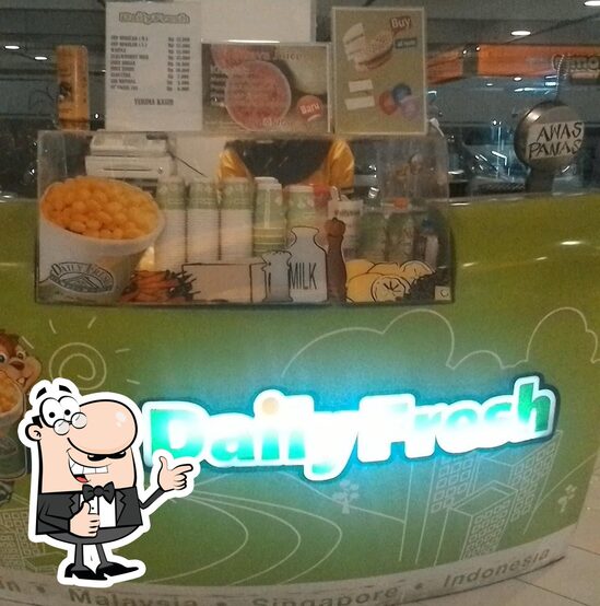 Menu at Daily Fresh desserts, Bekasi Regency, Jalan Boulevard Ahmad ...