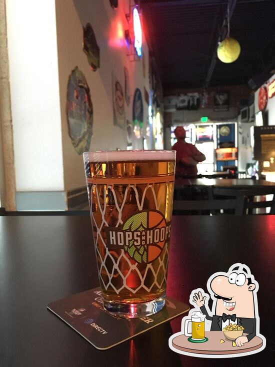Stubs Sports Pub, 3662 S Findley Ave in Boise - Restaurant menu and reviews