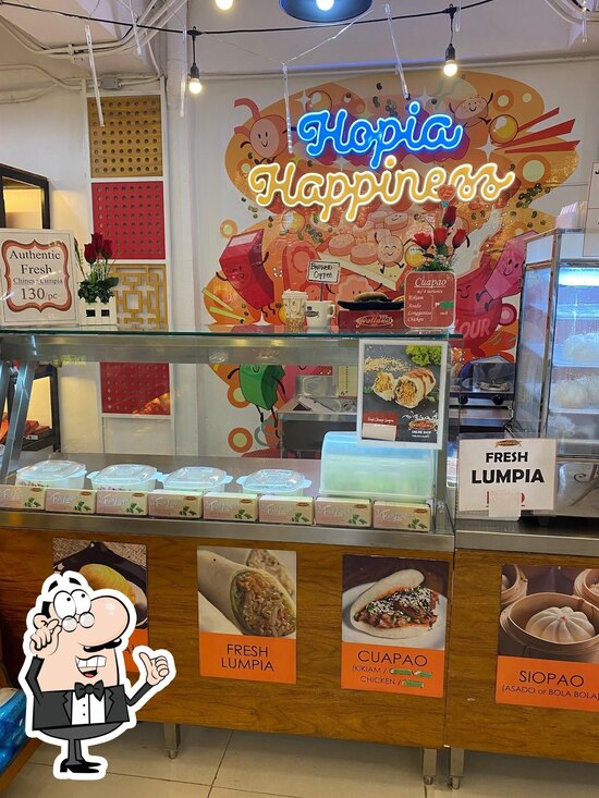 Polland Hopia, Makati, Dela Rosa - Restaurant menu, prices and reviews