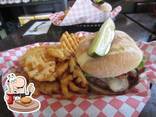 Lakeview Lunch & Dinner in Cobden - Restaurant menu and reviews