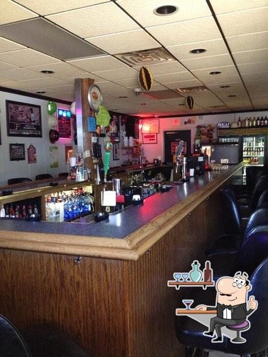 Menu at Helmet Heads pub & bar, Bethel Park