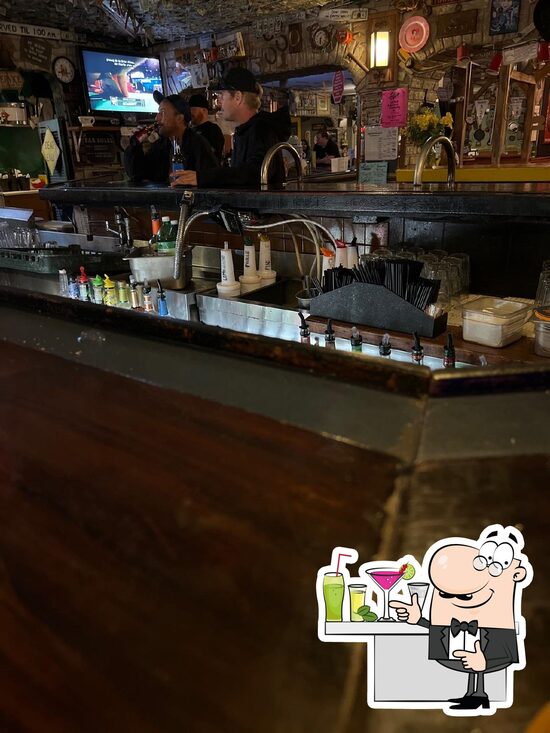 Carta del pub y bar The Cowshed, San Marcos