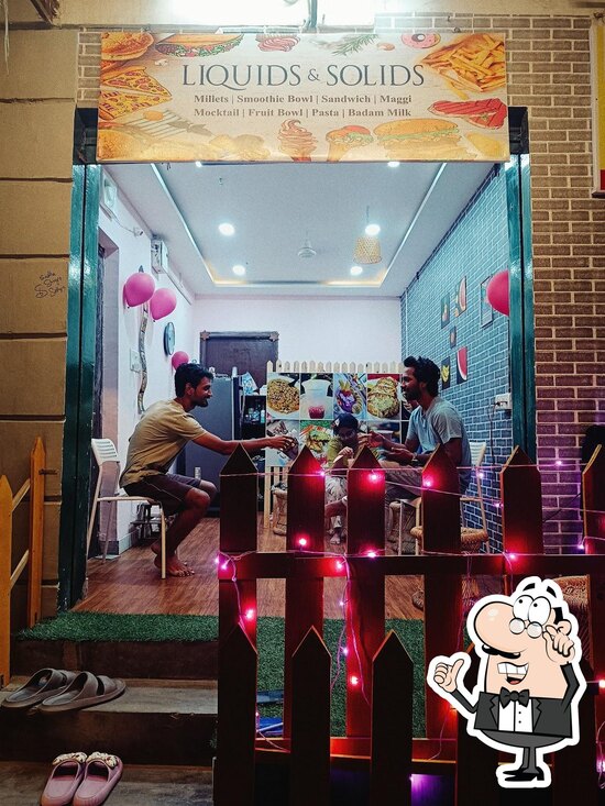 Liquids & Solids, Hyderabad - Restaurant reviews