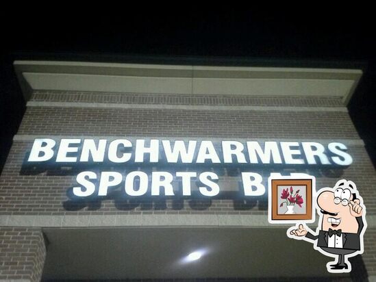 Benchwarmers Sports Bar, Houston - Restaurant menu, prices and reviews