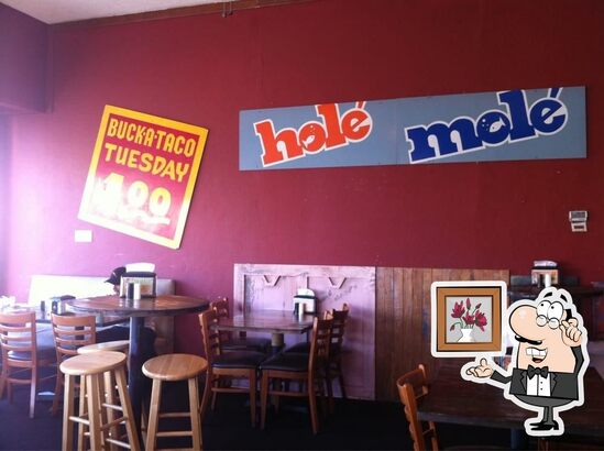 Menu at Holé Molé restaurant, Long Beach, E Wardlow Rd