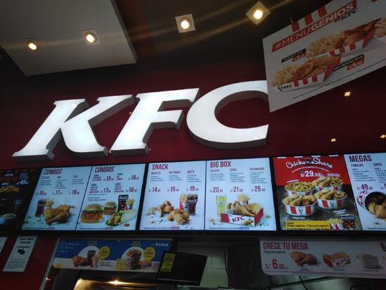 Menu at KFC restaurant, Jesus Maria, Auxiliar Eduardo Avaroa 2370