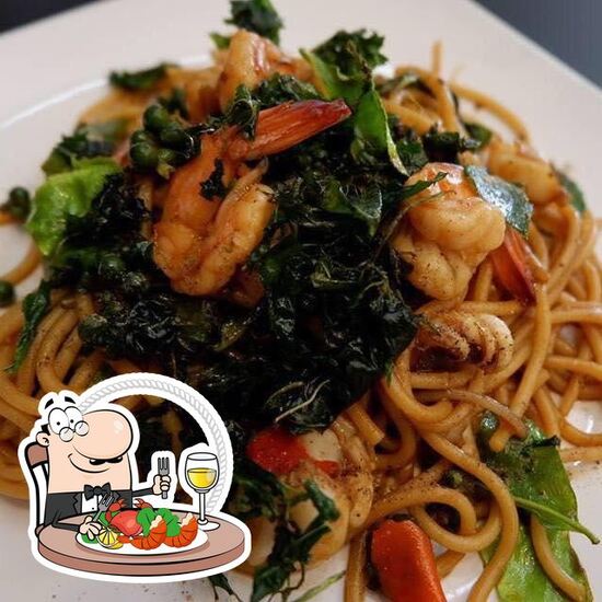 Restaurante ร้านรักล้นจาน By จั๊ม นะ แจ๊ะ, Chon Daen - Opiniones del ...