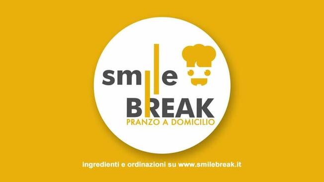Menu at Smile Break restaurant, San Clemente