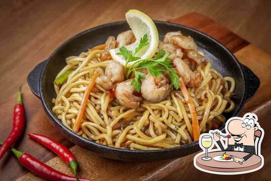 Menu at Dynamite Box Truck restaurant, Abu Dhabi, 35 شارع السراي