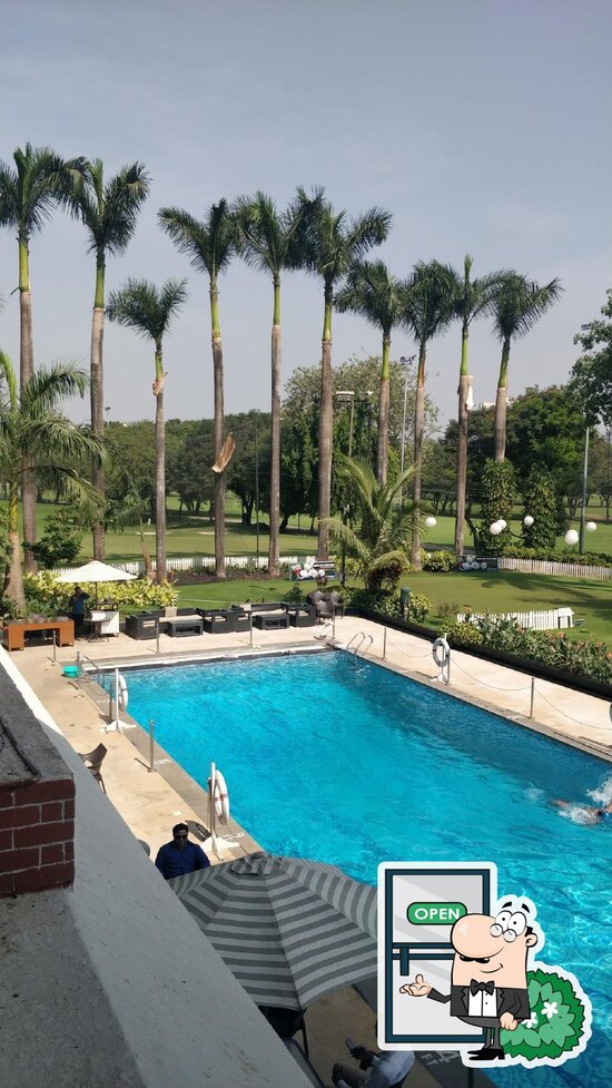The Bombay Presidency Golf Club, Mumbai - Restaurant reviews