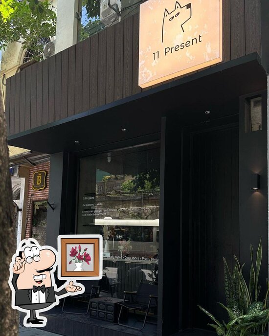11 Present, Hanoi - Restaurant menu, prices and reviews