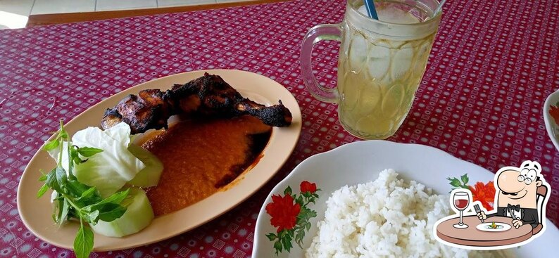 Menu at Bebek Bakar Mbok Mus restaurant, Warujayeng