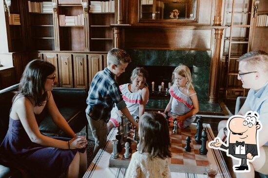 Thatcher Hotel in Hopland - Restaurant reviews
