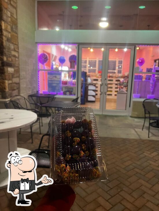 Twist & Shake Ice-Cream & Pretzels Bar, Christiansburg - Restaurant ...