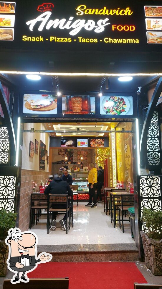 Menu at Snack amigos restaurant, Tangier