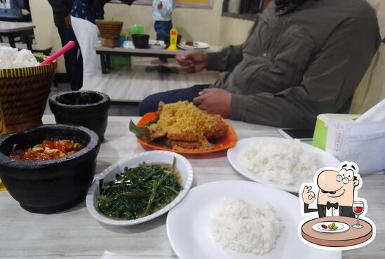 warung nasi alam sunda leles restaurant, Talagasari - Restaurant reviews