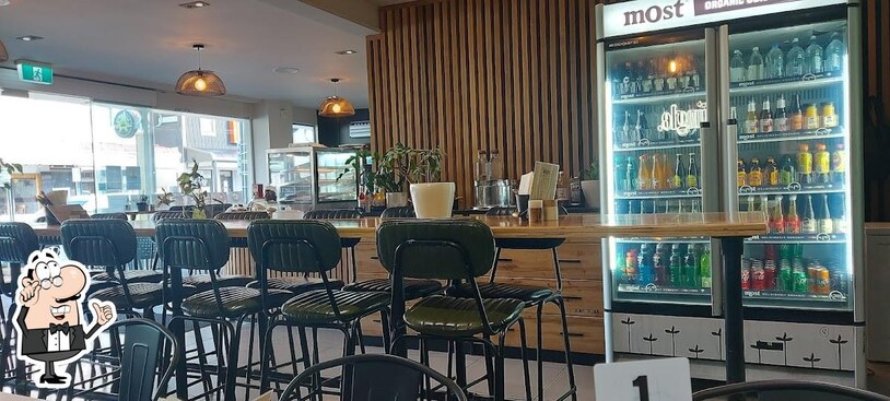 Mingle Cafe & Eatery, Wellington - Restaurant menu, prices and reviews