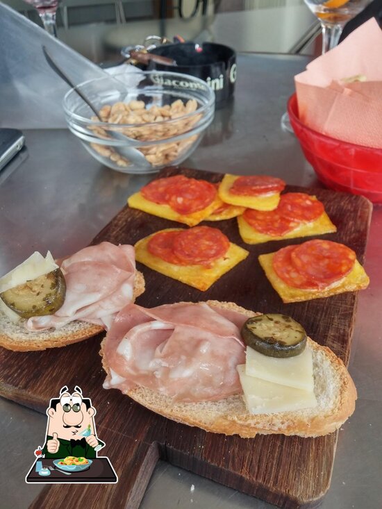 Tom Felix pub & bar, Pordenone - Restaurant reviews