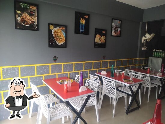 Sizzlly Chicken Palacode, Palacode - Restaurant menu, prices and reviews