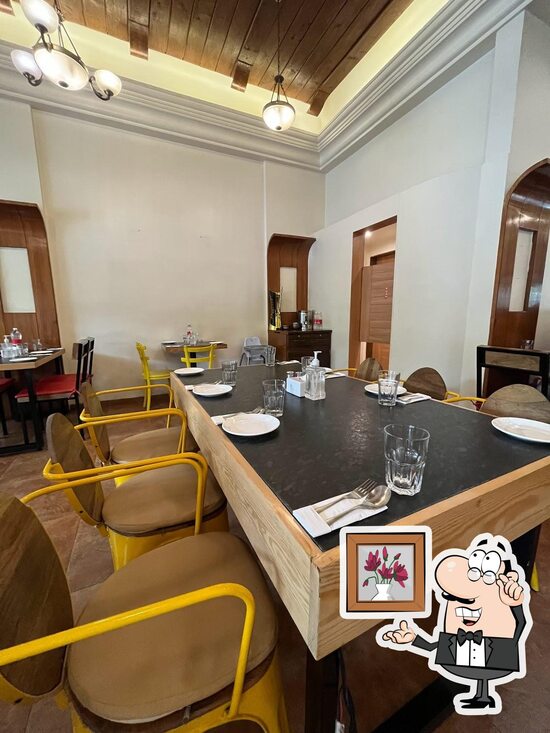HER HIGHNESS RESTAURANT & COCKTAIL BAR, Pune - Restaurant menu and reviews