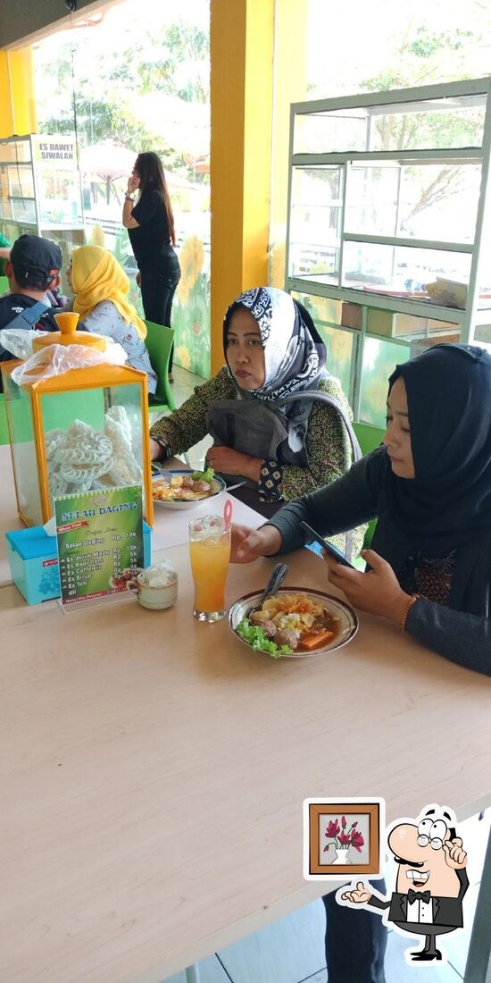 Ratu Selad Daging Pati restaurant, Pati - Restaurant reviews