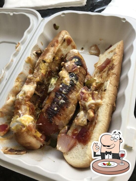 Woofers Hot Dogs in Redondo Beach - Restaurant menu and reviews