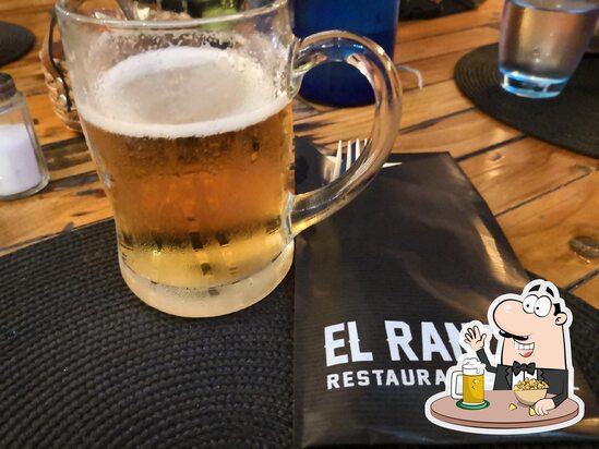 El Rancho steakhouse, Albufeira, Largo Cais Herculano - Restaurant reviews