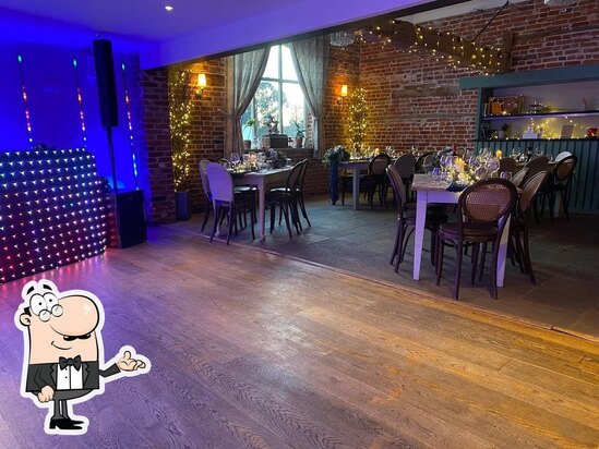 The Crown, Framlingham - Restaurant menu, prices and reviews