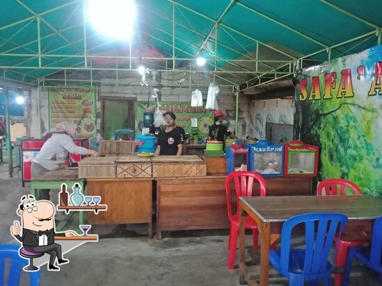 Menu at Pecel Lele & Ayam Safa'at restaurant, Curug Kulon