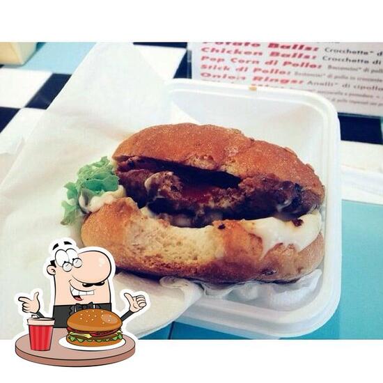 Go Go Burger Fast Food, Chiavari - Restaurant reviews