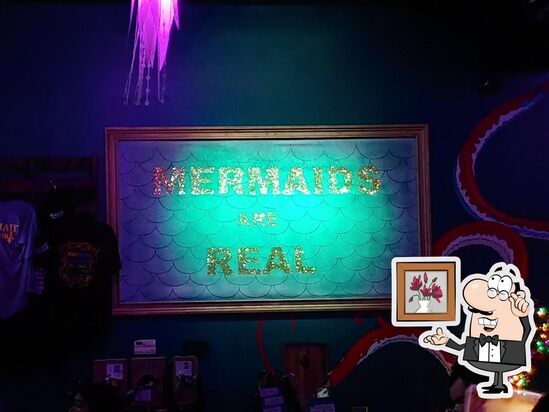 The Mermaid Dive Bar in Biloxi - Restaurant menu and reviews