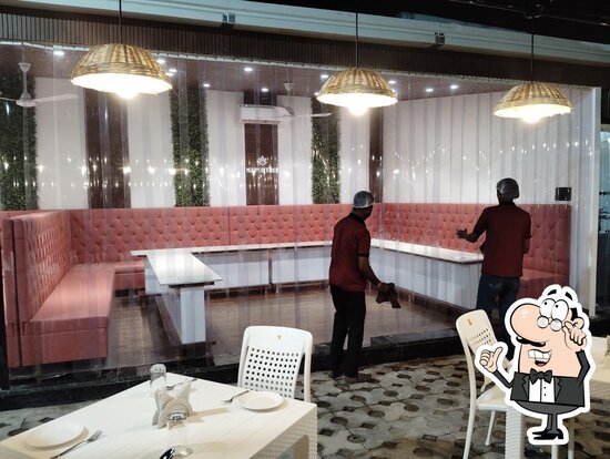Maple Tree, Indore - Restaurant menu, prices and reviews