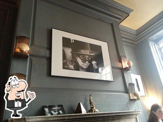 Blacks Club, 67 Dean St in London - Restaurant reviews