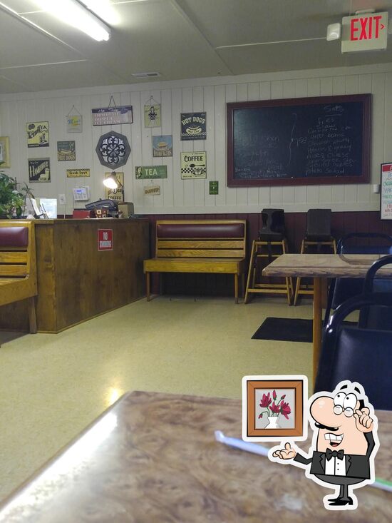 Crossroads Diner, Monroe - Restaurant menu, prices and reviews