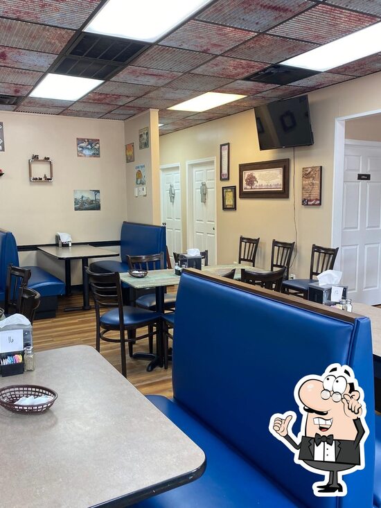 Carolina Crossing Restaurant, Grover - Restaurant menu, prices and reviews