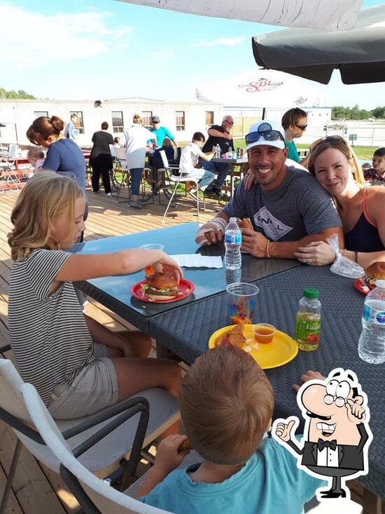 Menu at Hangar Bar and Grill, Wasaga Beach