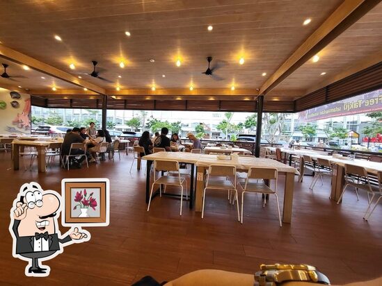 Sentosa Seafood PIK 2, North Jakarta - Restaurant menu, prices and reviews