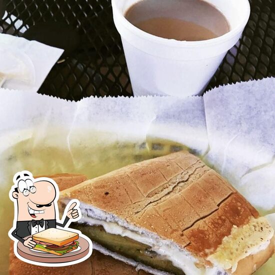 Hola Cuban Cafe in Fernandina Beach - Restaurant menu and reviews