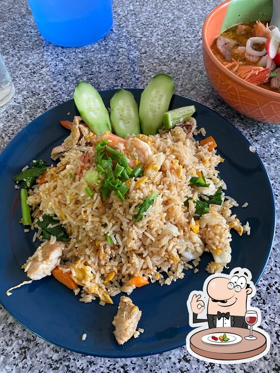Belly’s restaurant, Klai