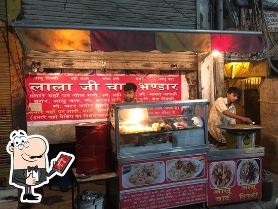 Lala Ji Chaat Bhandar, New Delhi - Restaurant reviews
