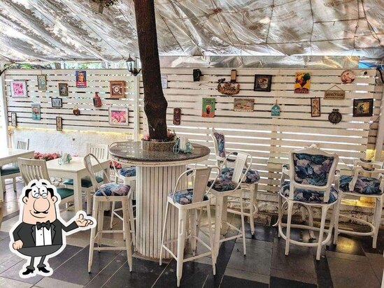 Pimlico, Pune, End of - Restaurant menu and reviews