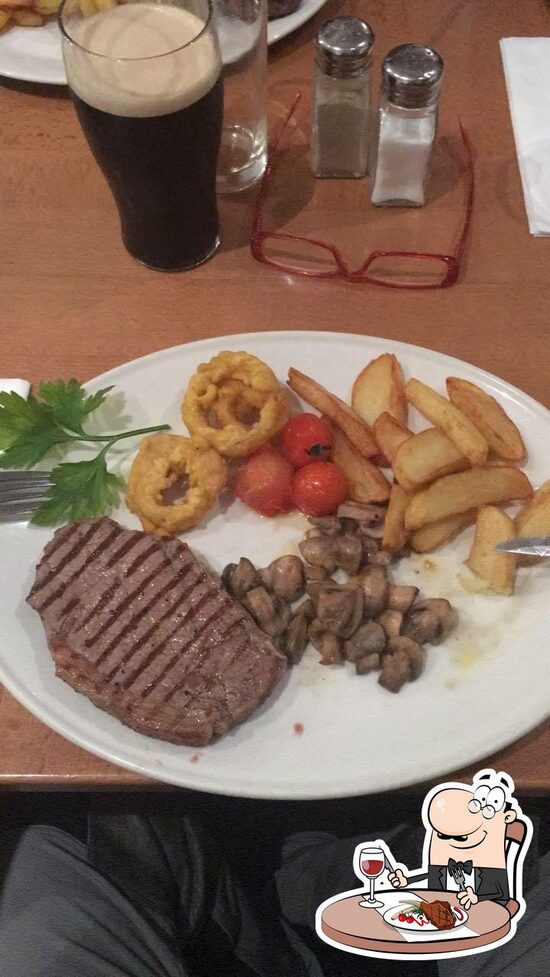 The Famous Bein Inn Hotel in Aberargie - Restaurant reviews