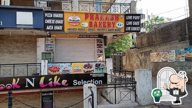 Menu at New Prakash Bakery, Vadodara, 948Q+PQM