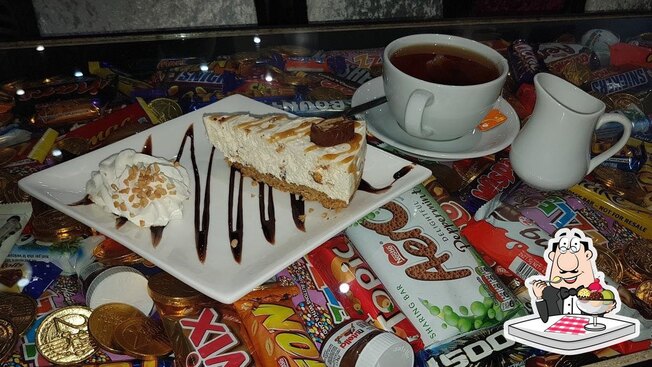 Cube Desserts Little Lever in Bolton - Restaurant reviews