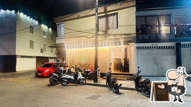 La rueda buga, Buga - Restaurant menu, prices and reviews