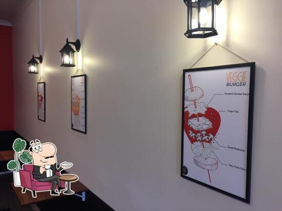 Wonder Burger, Colac - Restaurant menu, prices and reviews