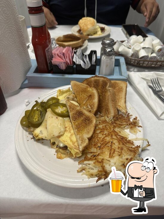 Empty Nest Cafe And Bar, Metairie - Restaurant menu, prices and reviews